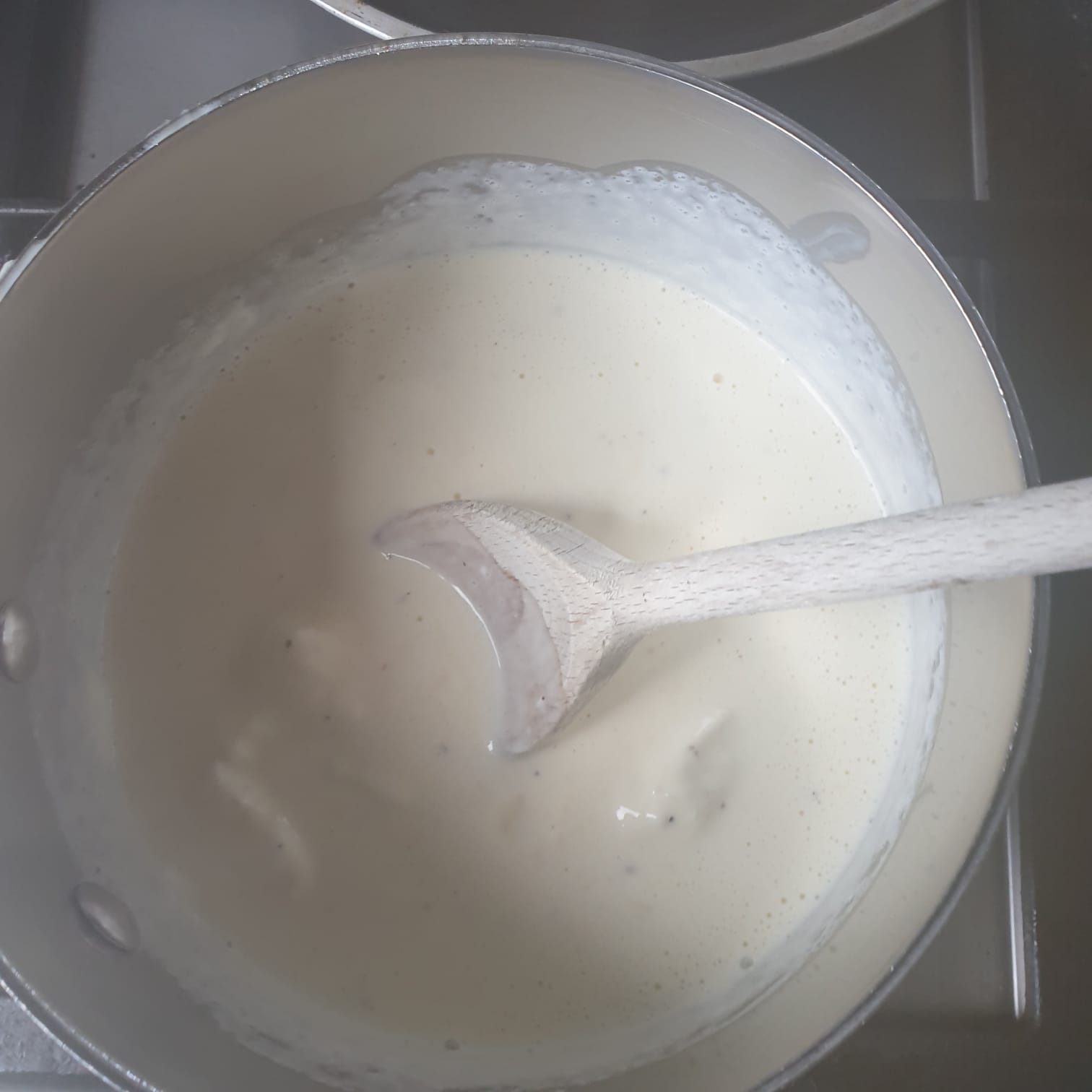 Gezond & Slank met Keto Recepten - Warme sauzen - Keto Mornaysaus (Kaas ...